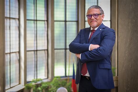 Nj E Tomaš Kuhta ambasador Češke u Srbiji Preispitati Obnoviti