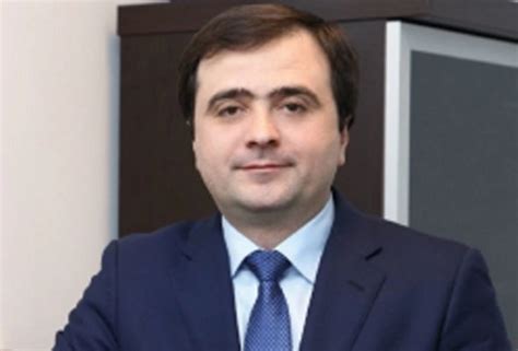 Rüfət Məmmədov BƏƏ şirkətləri Mdb Yə Daxil Olmaq üçün Azərbaycandan Istifadə Edir Oxu Az