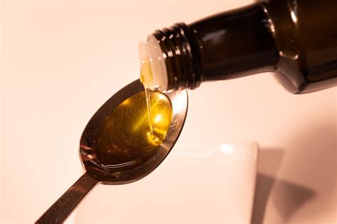 Comercio Brecha A Fondo Tomar 1 Cucharada De Aceite De Oliva Eclipse