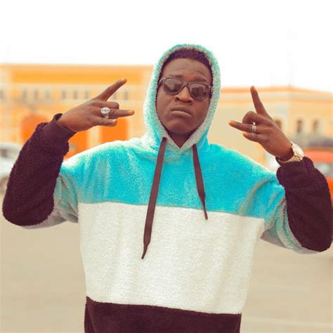 عمك طاير Youtube Music