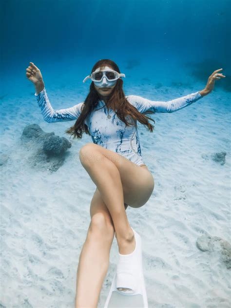 Gorgeous Woman Freediver Posing Underwater Portrait Freediving With