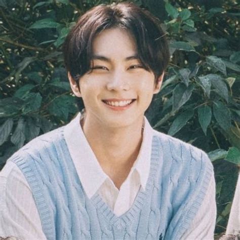 Ilyana 𝜗𝜚 Youtube