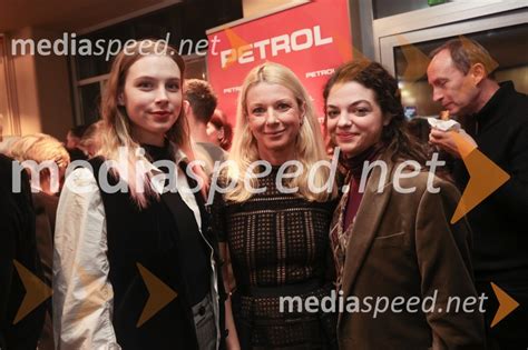 Mediaspeed Bodočnost Premiera Predstave V Mgl