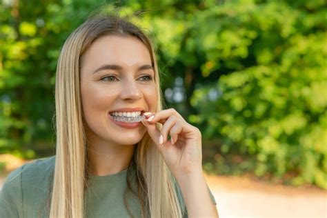 Invisalign® Esthetic Dentistry And Implants