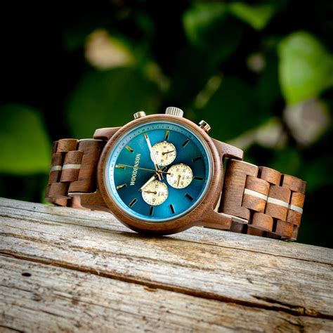 Reloj De Madera De Nogal Atitlán Woodenson