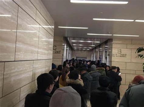 假扮外国人也不好使了？ofo总部被退押金用户围堵！ 电子工程专辑