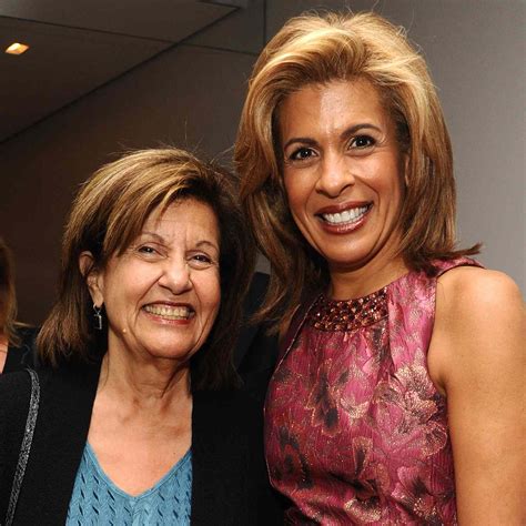 Hoda Kotb Reveals Her Mom Is Helping Pick Out Her Wedding Dress