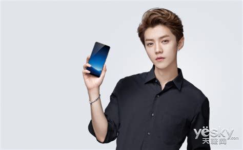鹿晗vivo手机广告图片高清图片鹿晗vivox23海报图片 随意优惠券