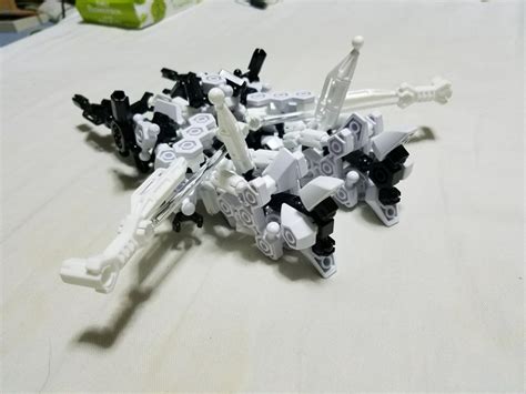 戦術人型可変機【アルビレオ】 Asoblock Gene