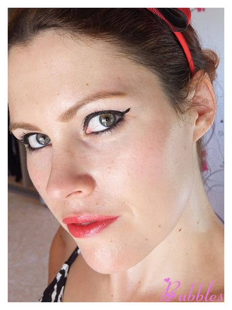 Palacio Beauty Reto 16 Looks Eye Liner Pin Up