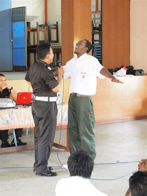Warna Warni Stk Ceramah Hukuman Penjara Sebat Dan Gantung