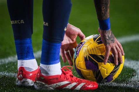 Liga Le Match Du Fc Barcelone Contre Osasuna Reporté Après Le Décès D