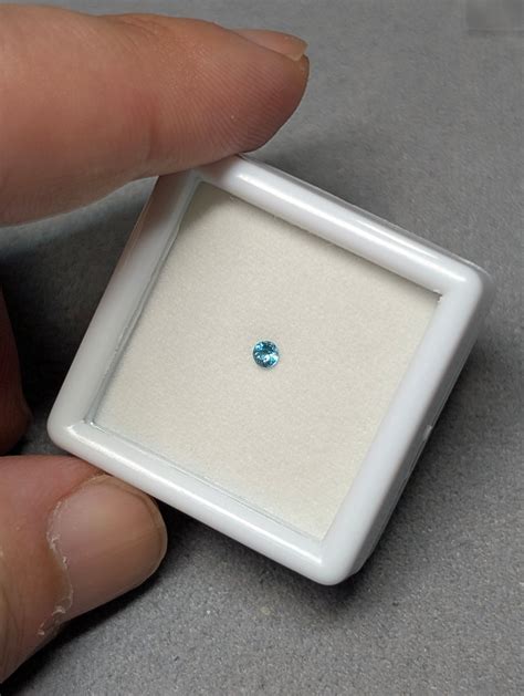 グランディディエライト 004ct 232mm ラウンドルース 鈴木屋