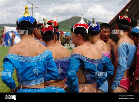 Chapeu Mongol Tradicional Mongolian Hat With Ornament Mongolian