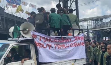 Unjuk Rasa Mahasiswa Tolak Kecurangan Pemilu FAJAR