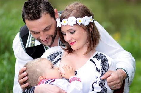 Pros And Cons Of Extended Breastfeeding Breastfeeding