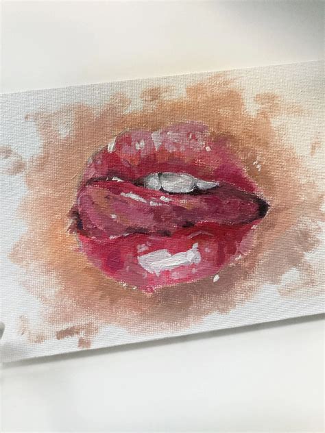 Acrylic Lip Scrolller