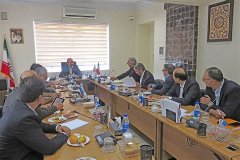 هیات امنای صرفه جویی ارزی مناقصه های بین المللی برگزار می کند