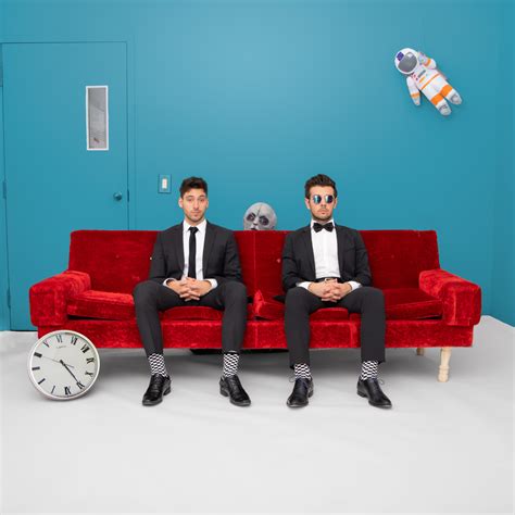 Crash Adams Astronauts Single In High Resolution Audio