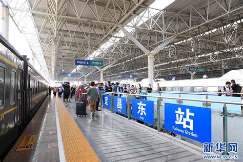 铁路暑运结束 武铁发送旅客近3980万人次创新高 新华网客户端