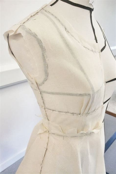 draping updates patronaje y confeccion confección de ropa moldes de