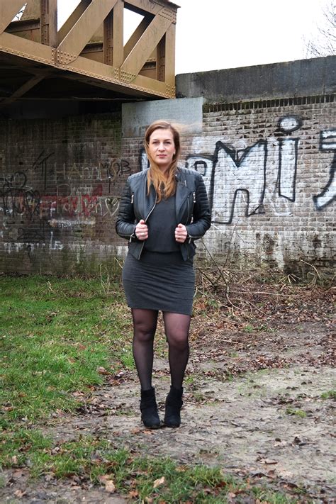 Ootd Black And Grey Mieksmindnl