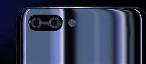 《天马oled再下一城，独供传音旗舰新机phantom 9》 近日，传音旗下品牌tecno在印度德里举行全球合作伙伴峰会。在本次峰会上