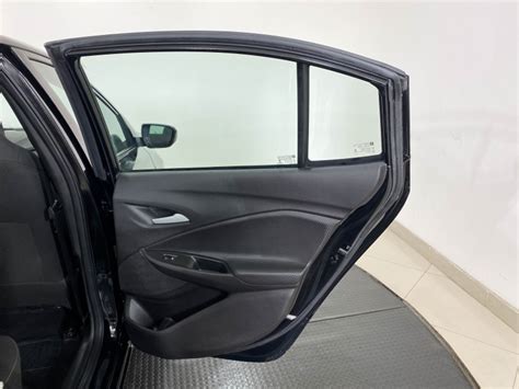 Chevrolet Onix Plus Lt 1 0 Lions Concessionária De Seminovos