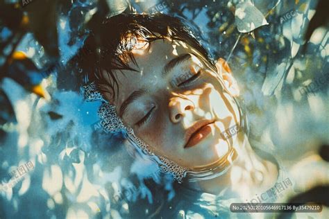 Ai创作图创意唯美人像 3d梦幻 梦幻神秘 梦幻灵动 迷离梦幻 睡美人风景 奇幻梦幻 唯美梦幻 魔幻梦幻 梦幻魔幻 梦幻氛围 梦幻奇幻 迷幻梦幻 梦幻唯美蓝色系少女 梦幻优美风格nipic