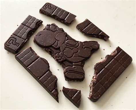 Product Review Bandai Super Mario Choco Block Avo Magazine One Click Closer To Japan