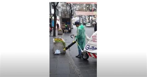 요즘 지자체에서 도입하고 있는 거리 청소기 및 차량들 인스티즈instiz 이슈 카테고리