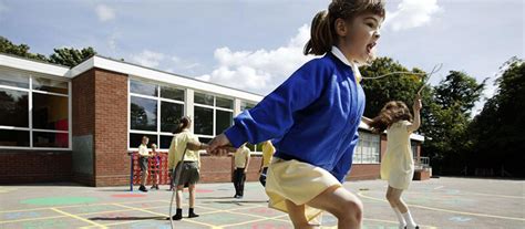 Uae Why Students Must Be Encouraged To Shower In School After Pe