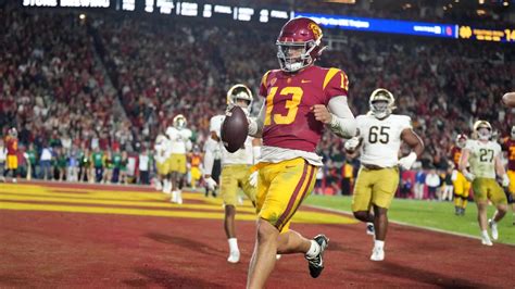 Caleb Williams Paints Perfect Message On Nails In Usc Football Nd Game