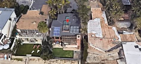 Inside Julia Louis Dreyfuss Eco Friendly House In Santa Barbara