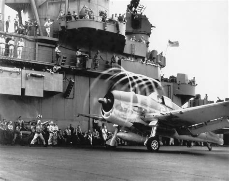 F6f 3 Hellcat 21 Of Vf 15 World War Photos
