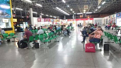Protestos Em Rodovias Levam à Suspensão De Vendas De Passagens Na