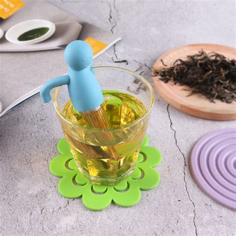 创意硅胶滤茶器 泡茶工具不锈钢304茶漏可爱小人隔茶渣懒人冲茶器 阿里巴巴