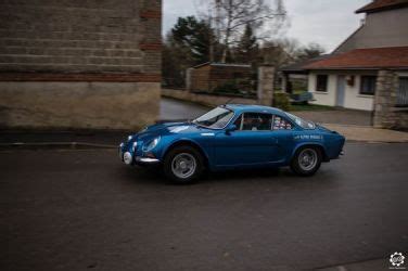 Au Volant De La Mythique Berlinette Alpine A110