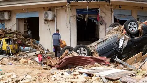 Over 6000 Killed More Than 30000 Displaced After Devastating Floods