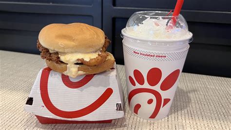 Chick Fil As Honey Pepper Pimento Chicken Sandwich And Caramel Crumble