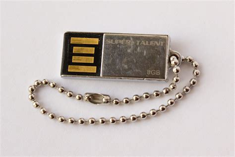 Dissecting A Pico C Usb Flash Drive Kai Christian Bader