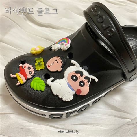 [crocs] 바야밴드 클로그 블랙 화이트 사이즈 팁 정품 지비츠 And 일랑일랑 스튜디오 짱구 지비츠 후기 네이버 블로그