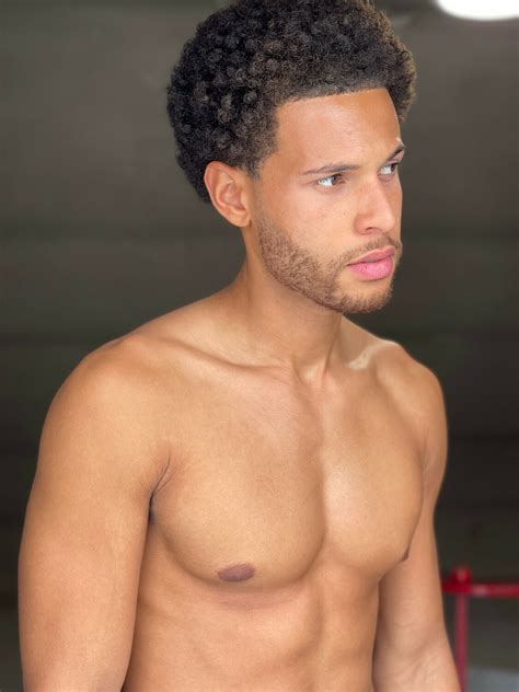 Joshua B Men Mainboard Nevs