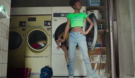 Cuties Film Review Zekefilm