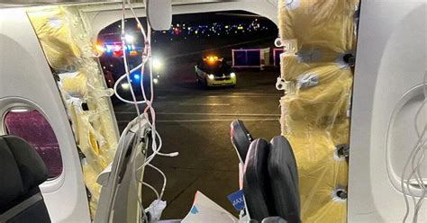 Experts Alarmed After Large Piece Blows Off Boeing 737 Mid Flight