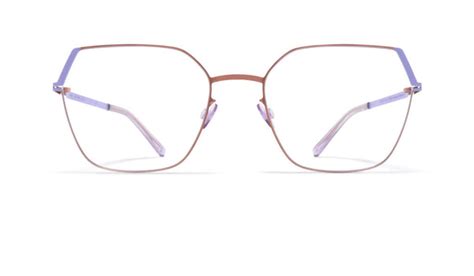 An Icon Of The Decade Carrie Bradshaw Wears Iconic Glasses By Mykita