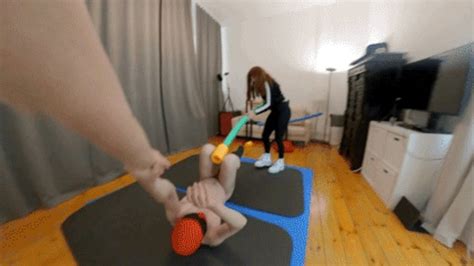 Fighting Floating Noodle Whipping Chestsitting 1051 Lea Pur And Nasty Nastya Playfight The