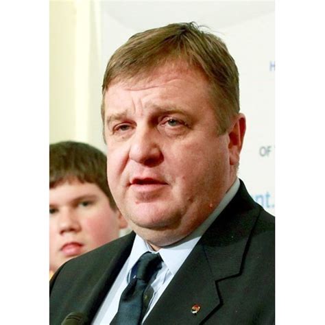 Каракачанов България трябва да спре нашествието на нелегалната имиграция