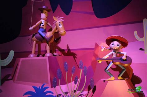 Its A Small World Hong Kong Disneyland Freizeitpark Weltde