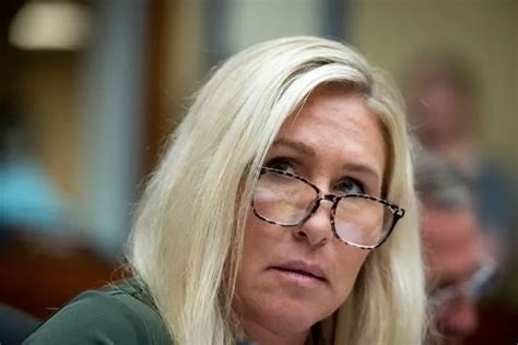 Disturbing Sex Tape Pics Of Joe Biden S Son Shown In Astonishing Political Hearing Daily Star